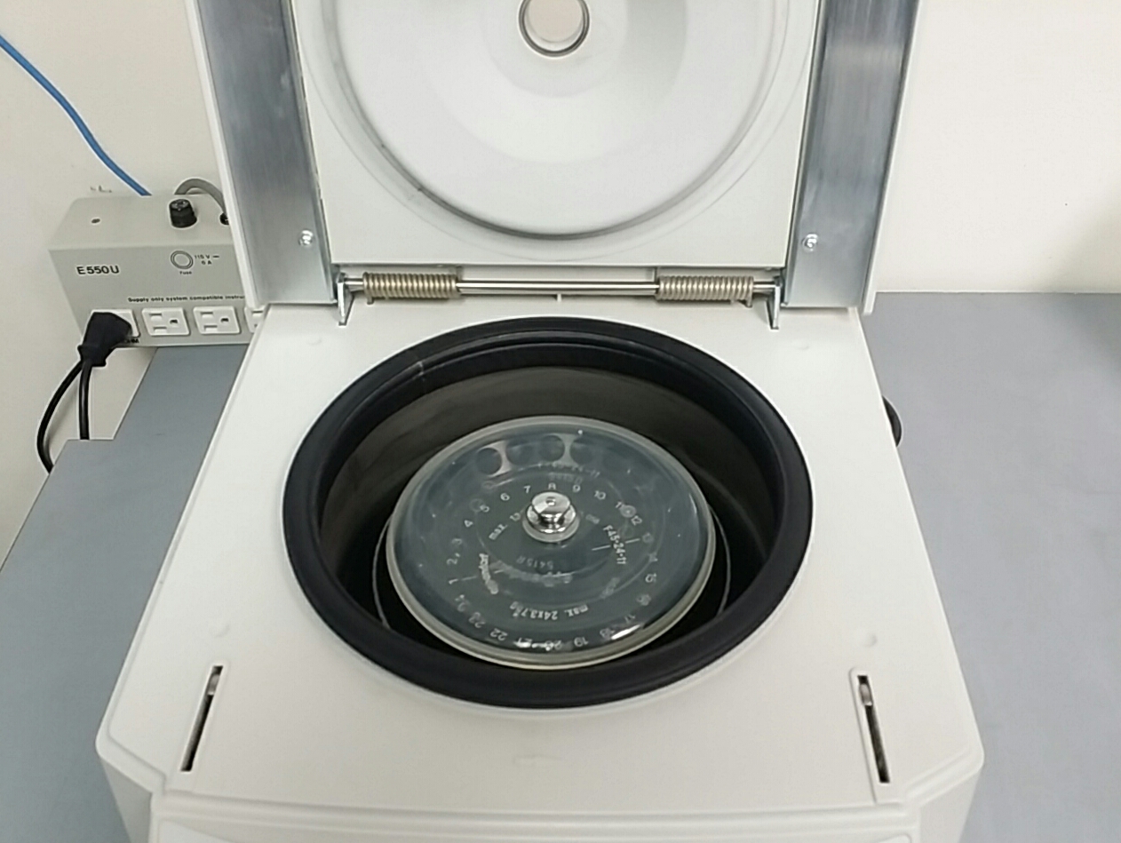 Eppendorf 5415R (5426) Refrigerated Microcentrifuge with Rotor ...