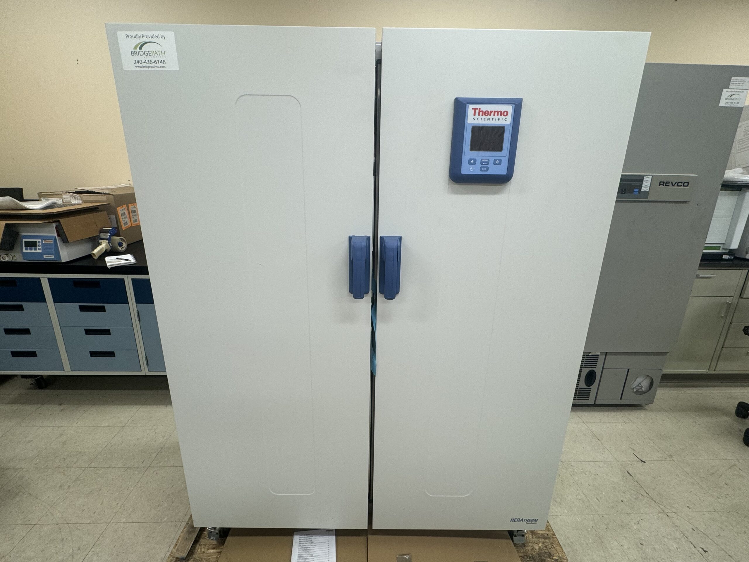 Thermo Scientific Heratherm IGH750 Incubator - BridgePath Scientific